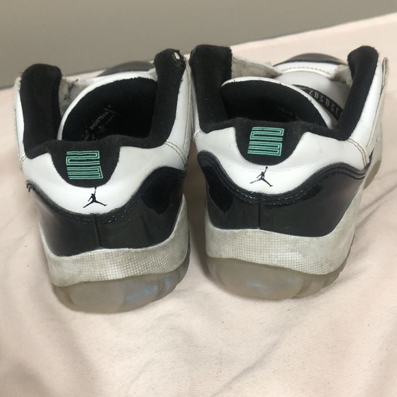 Jordan | Shoes | Jordan Air Retro 1 Kids Size 13c | Poshmark